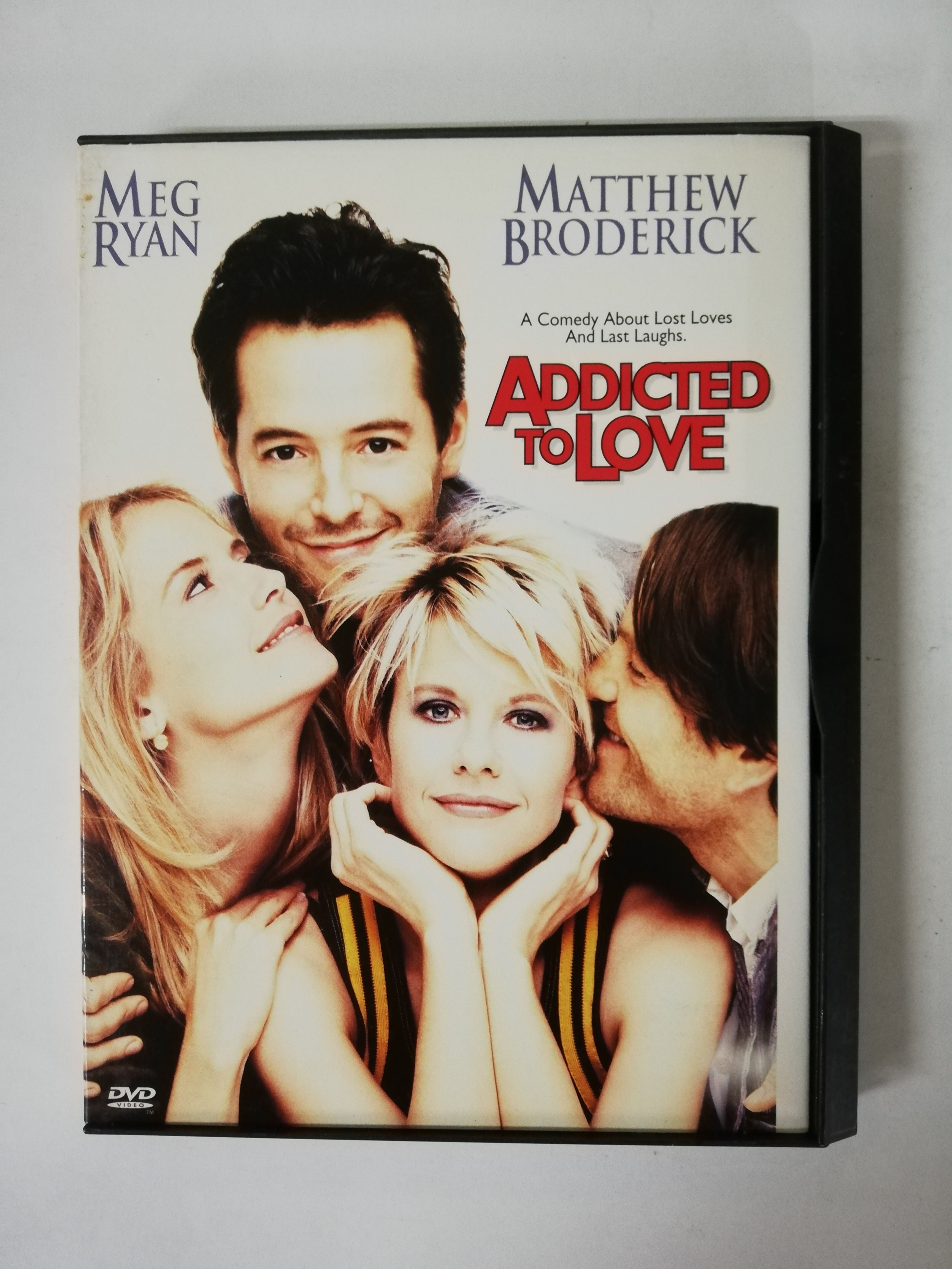 DVD ADDICTED TO LOVE – Música Para Camaleones