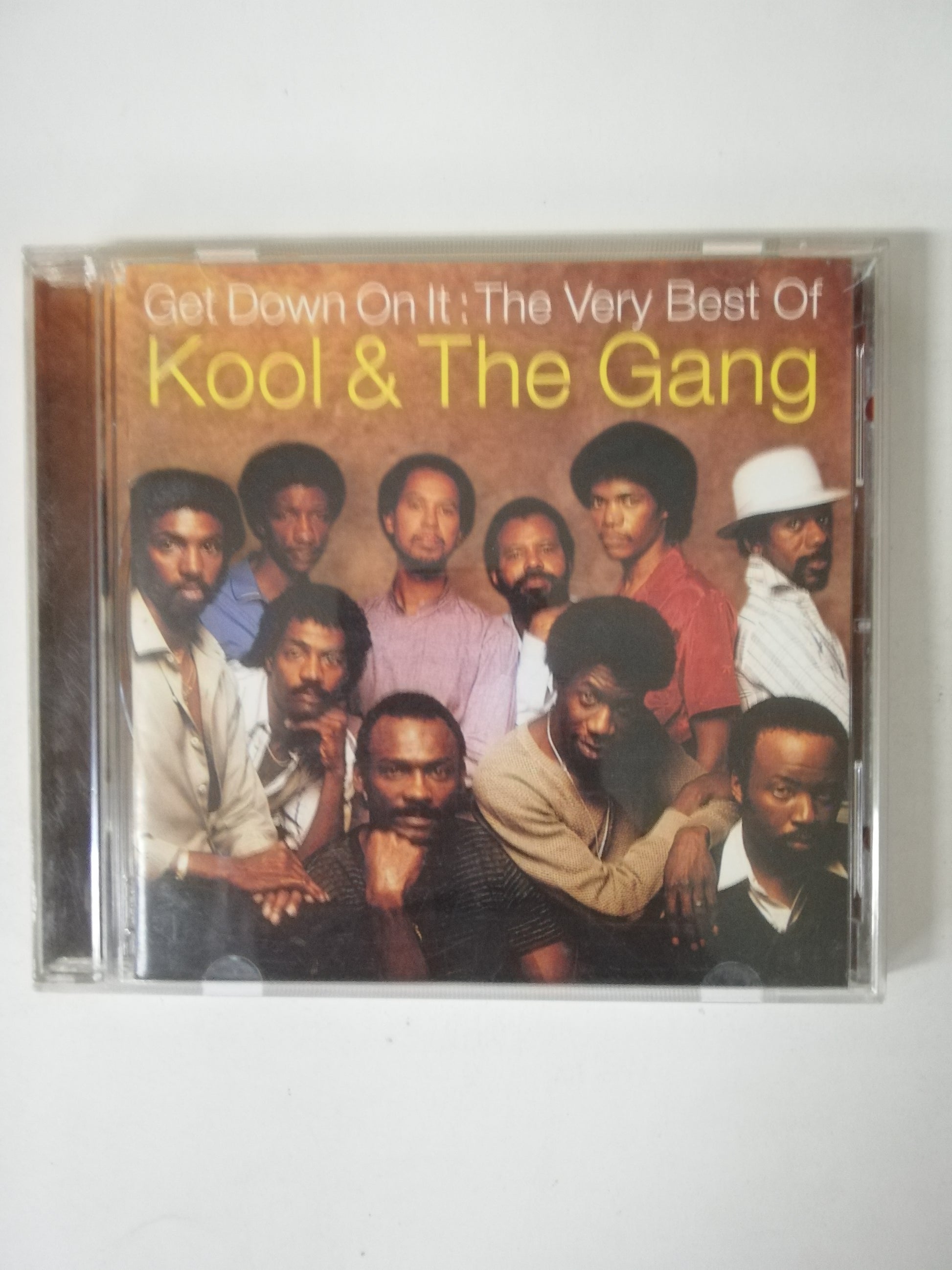 CD KOOL & THE GANG - GET DOWN ON IT: THE VERY BEST OF KOOL & THE GANG ...
